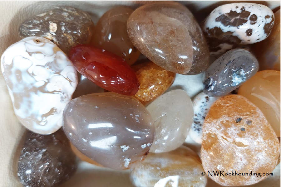 Agate Characteristics, Varieties, and Identification
