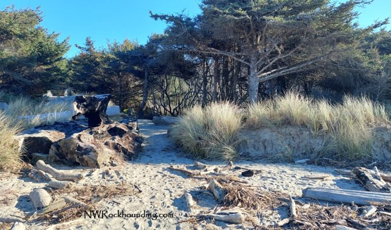 Ona Beach - Newport Blues and Oregon Coastal Scenery